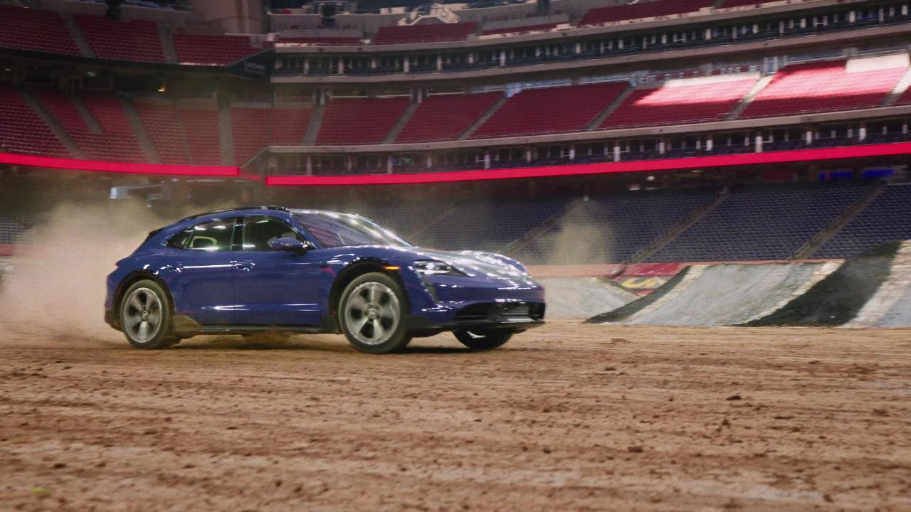 All-wheel drive, done differently - NewsTV Porsche