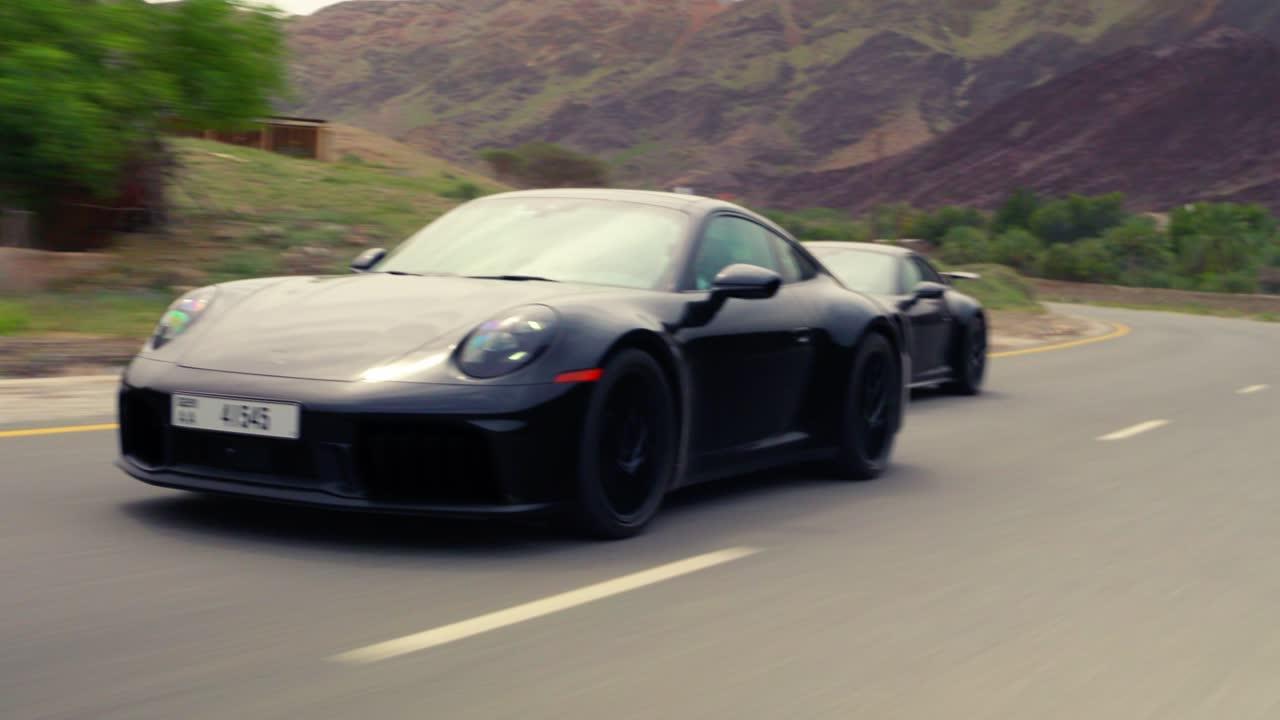 Development of the first 911 with hybrid drive completed successfully - NewsTV Porsche