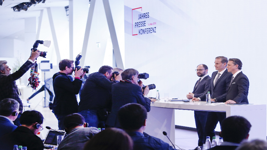 Annual press conference 2019 - live - NewsTV Porsche